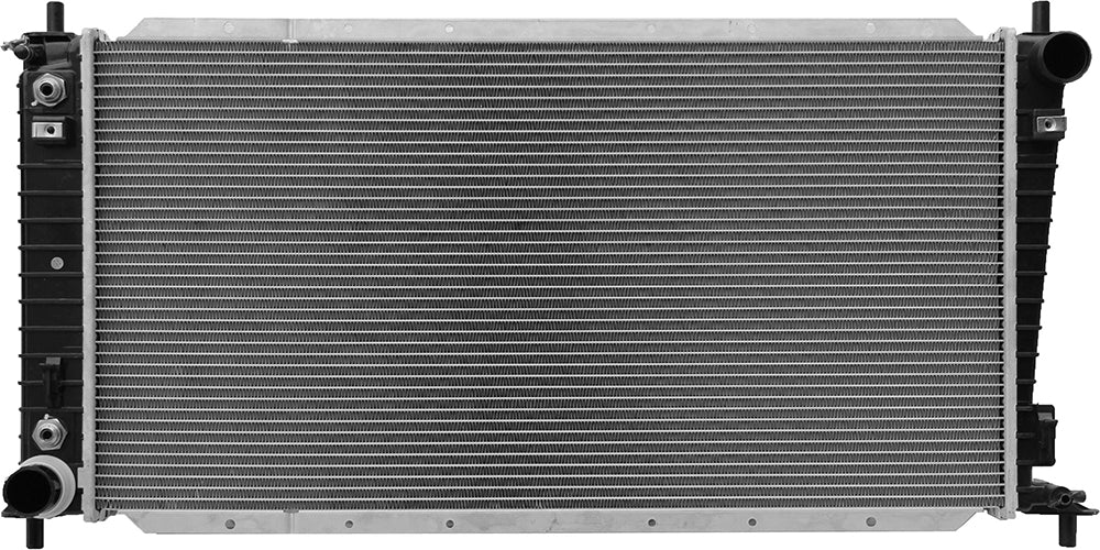 2005 Lincoln Navigator 5.4L V8 Radiator — RadiatorNow